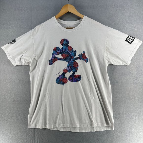 Neff | Shirts | Disney X Neff Mickey Tshirt Extra Large White Logo ...